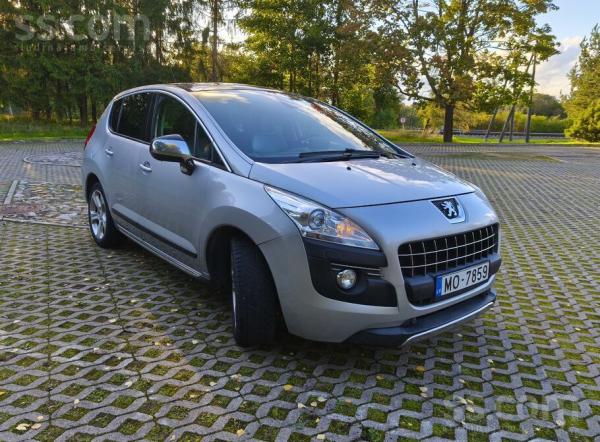 Пежо 3008 2011 в Цесис на AUTOMOTO.COM.LV Серый Пежо 3008 2011 в Цесис, объемом двигателя 2.00 л и пробегом 259 тыс. км за 3850 €, фото 1 на AUTOMOTO.COM.LV