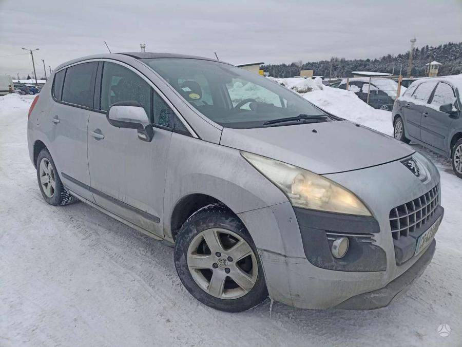 Grey Peugeot 3008 2012 in Vilnius, with an engine capacity of 1.56 L and mileage of 272 thousand km for 4300 €, photo 1 on AUTOMOTO.COM.LV