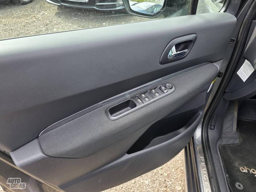 Pelēks Peugeot 3008 2012 Šauļi, ar dzinēja tilpumu 2.00 L un nobraukumu 182 tūkst. km par 4950 €, foto 14 vietnē AUTOMOTO.COM.LV