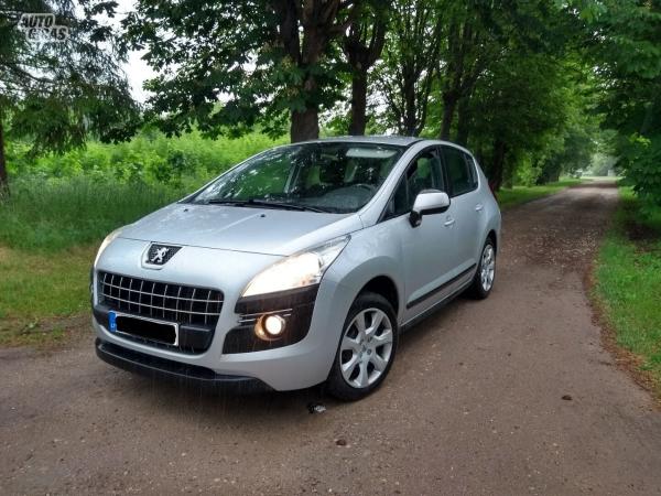 Pelēks Peugeot 3008 2012 Vilkaviškis, ar dzinēja tilpumu 1.60 L un nobraukumu 300 tūkst. km par 3450 €, foto 1 vietnē AUTOMOTO.COM.LV
