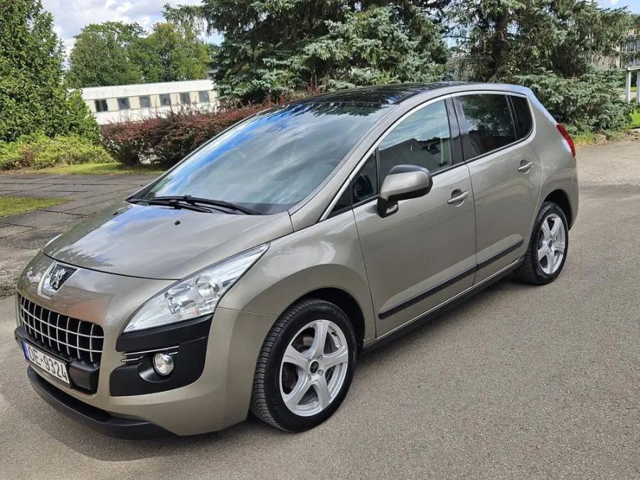 Pelēks Peugeot 3008 2012 Jēkabpils, ar dzinēja tilpumu 1.60 L un nobraukumu 252 tūkst. km par 4890 €, foto 1 vietnē AUTOMOTO.COM.LV