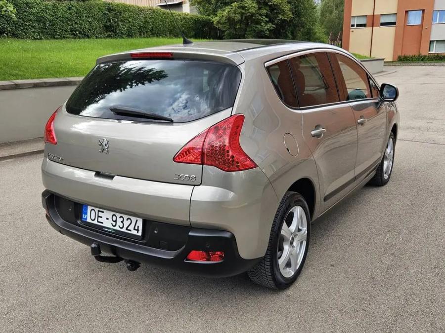 Pelēks Peugeot 3008 2012 Jēkabpils, ar dzinēja tilpumu 1.60 L un nobraukumu 252 tūkst. km par 4890 €, foto 8 vietnē AUTOMOTO.COM.LV