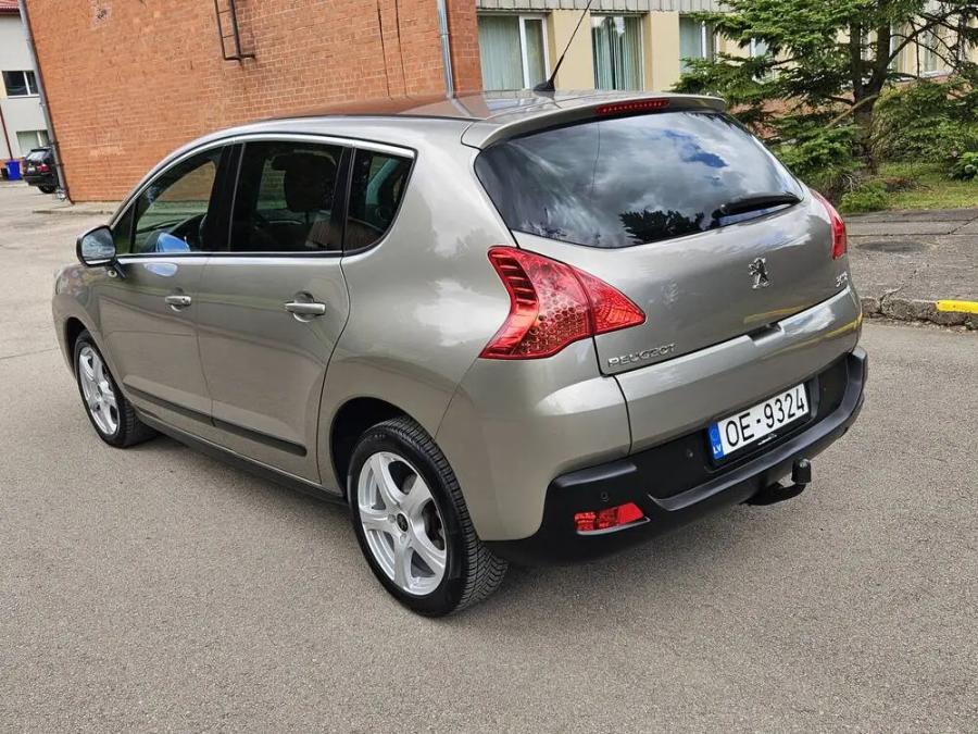 Pelēks Peugeot 3008 2012 Jēkabpils, ar dzinēja tilpumu 1.60 L un nobraukumu 252 tūkst. km par 4890 €, foto 10 vietnē AUTOMOTO.COM.LV