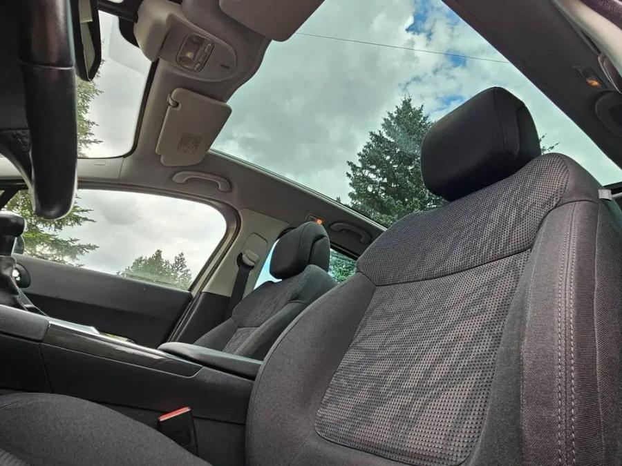 Pelēks Peugeot 3008 2012 Jēkabpils, ar dzinēja tilpumu 1.60 L un nobraukumu 252 tūkst. km par 4890 €, foto 14 vietnē AUTOMOTO.COM.LV