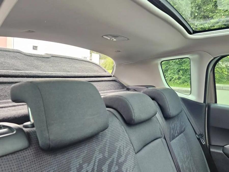 Pelēks Peugeot 3008 2012 Jēkabpils, ar dzinēja tilpumu 1.60 L un nobraukumu 252 tūkst. km par 4890 €, foto 20 vietnē AUTOMOTO.COM.LV