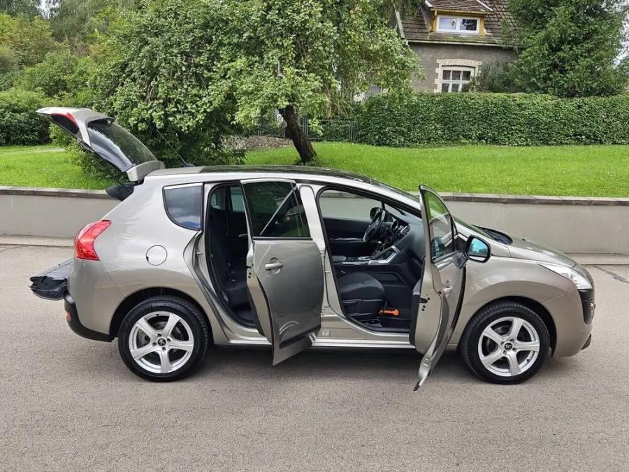 Pelēks Peugeot 3008 2012 Jēkabpils, ar dzinēja tilpumu 1.60 L un nobraukumu 252 tūkst. km par 4890 €, foto 23 vietnē AUTOMOTO.COM.LV