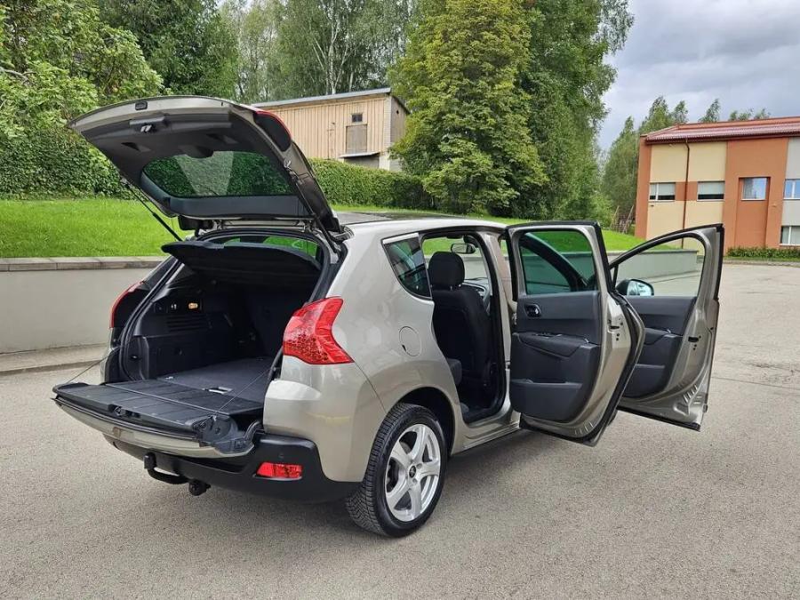 Pelēks Peugeot 3008 2012 Jēkabpils, ar dzinēja tilpumu 1.60 L un nobraukumu 252 tūkst. km par 4890 €, foto 24 vietnē AUTOMOTO.COM.LV