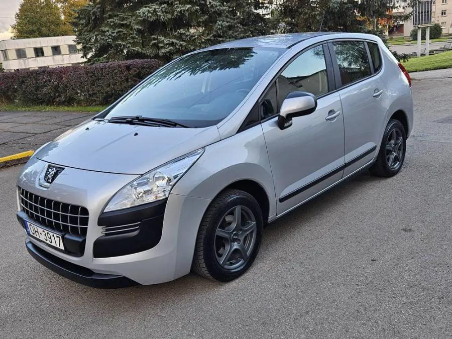 Pelēks Peugeot 3008 2012 Jēkabpils, ar dzinēja tilpumu 1.60 L un nobraukumu 124 tūkst. km par 4890 €, foto 1 vietnē AUTOMOTO.COM.LV