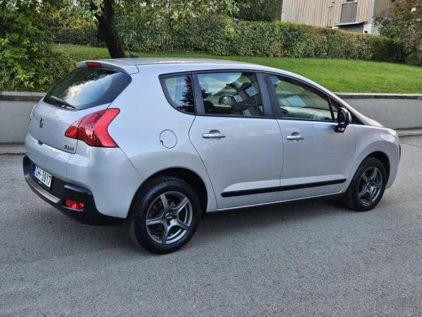 Pelēks Peugeot 3008 2012 Jēkabpils, ar dzinēja tilpumu 1.60 L un nobraukumu 124 tūkst. km par 4890 €, foto 6 vietnē AUTOMOTO.COM.LV
