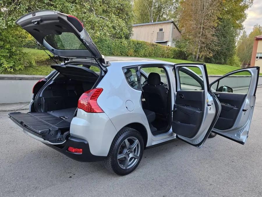 Pelēks Peugeot 3008 2012 Jēkabpils, ar dzinēja tilpumu 1.60 L un nobraukumu 124 tūkst. km par 4890 €, foto 20 vietnē AUTOMOTO.COM.LV