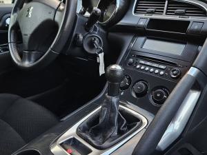 Pelēks Peugeot 3008 2012 Jēkabpils, ar dzinēja tilpumu 1.60 L un nobraukumu 124 tūkst. km par 4890 €, foto 23 vietnē AUTOMOTO.COM.LV