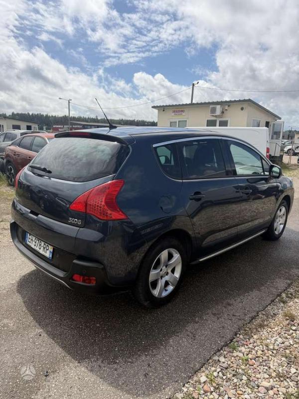 Grey Peugeot 3008 2012 in Vilnius, with an engine capacity of 1.56 L and mileage of 250 thousand km for 4270 €, photo 4 on AUTOMOTO.COM.LV