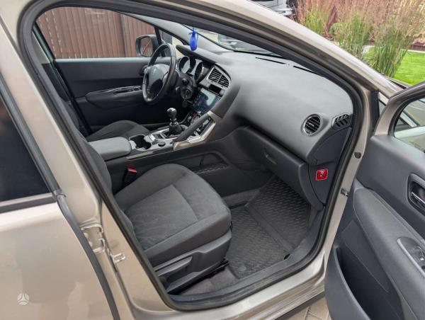 Pelēks Peugeot 3008 2012 Kaišiadorys, ar dzinēja tilpumu 1.56 L un nobraukumu 270 tūkst. km par 3600 €, foto 6 vietnē AUTOMOTO.COM.LV