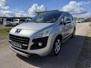 Peugeot 3008 2013 in Vilnius on AUTOMOTO.COM.LV Grey Peugeot 3008 2013 in Vilnius, with an engine capacity of 1.56 L and mileage of 280 thousand km for 3800 €, photo 1 on AUTOMOTO.COM.LV