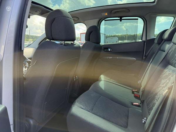 Pelēks Peugeot 3008 2013 Viļņa, ar dzinēja tilpumu 1.56 L un nobraukumu 280 tūkst. km par 3800 €, foto 11 vietnē AUTOMOTO.COM.LV