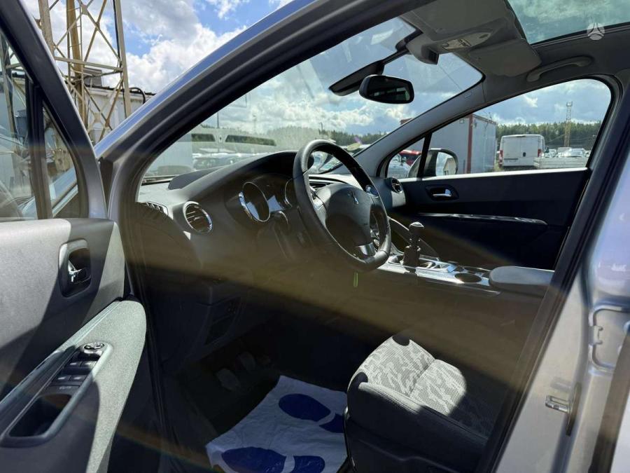 Grey Peugeot 3008 2013 in Vilnius, with an engine capacity of 1.56 L and mileage of 280 thousand km for 3800 €, photo 18 on AUTOMOTO.COM.LV
