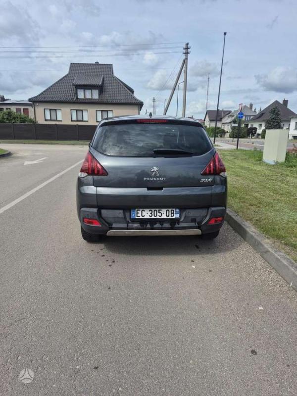Grey Peugeot 3008 2014 in Taurage, with an engine capacity of 1.60 L and mileage of 214 thousand km for 4800 €, photo 5 on AUTOMOTO.COM.LV