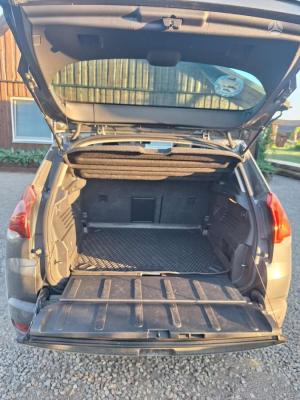 Pelēks Peugeot 3008 2014 Panevēža, ar dzinēja tilpumu 1.56 L un nobraukumu 240 tūkst. km par 5700 €, foto 5 vietnē AUTOMOTO.COM.LV