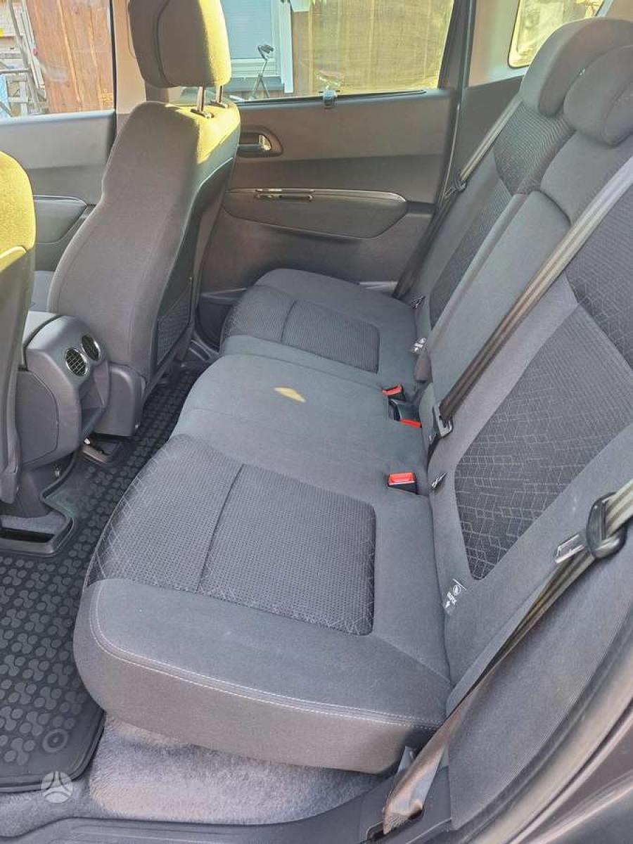 Pelēks Peugeot 3008 2014 Panevēža, ar dzinēja tilpumu 1.56 L un nobraukumu 240 tūkst. km par 5700 €, foto 7 vietnē AUTOMOTO.COM.LV