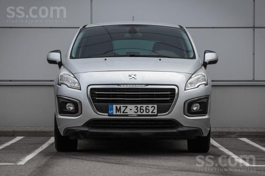 Grey Peugeot 3008 2014 in Riga, with an engine capacity of 1.60 L and mileage of 171 thousand km for 4990 €, photo 3 on AUTOMOTO.COM.LV