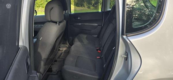 Grey Peugeot 3008 2014 in Taurage, with an engine capacity of 1.56 L and mileage of 234 thousand km for 4300 €, photo 11 on AUTOMOTO.COM.LV