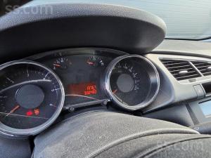 Grey Peugeot 3008 2015 in Riga, with an engine capacity of 1.60 L and mileage of 332 thousand km for 2900 €, photo 4 on AUTOMOTO.COM.LV