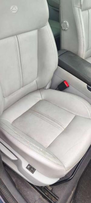 Grey Peugeot 3008 2015 in Kaunas, with an engine capacity of 1.56 L and mileage of 205 thousand km for 5150 €, photo 16 on AUTOMOTO.COM.LV