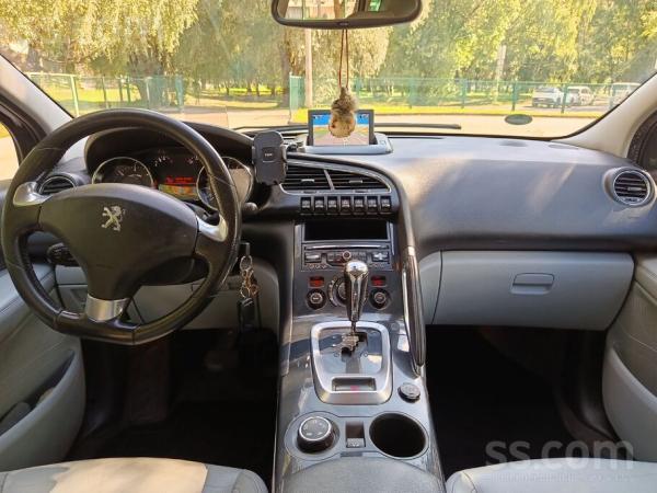 Grey Peugeot 3008 2015 in Riga, with an engine capacity of 1.60 L and mileage of 0 thousand km for 4950 €, photo 7 on AUTOMOTO.COM.LV