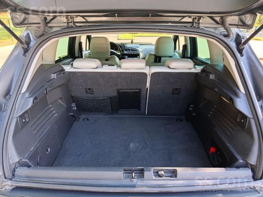 Pelēks Peugeot 3008 2015 Rīga, ar dzinēja tilpumu 1.60 L un nobraukumu 0 tūkst. km par 4950 €, foto 13 vietnē AUTOMOTO.COM.LV