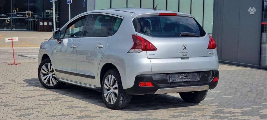 Grey Peugeot 3008 2015 in Siauliai, with an engine capacity of 1.60 L and mileage of 202 thousand km for 5300 €, photo 5 on AUTOMOTO.COM.LV