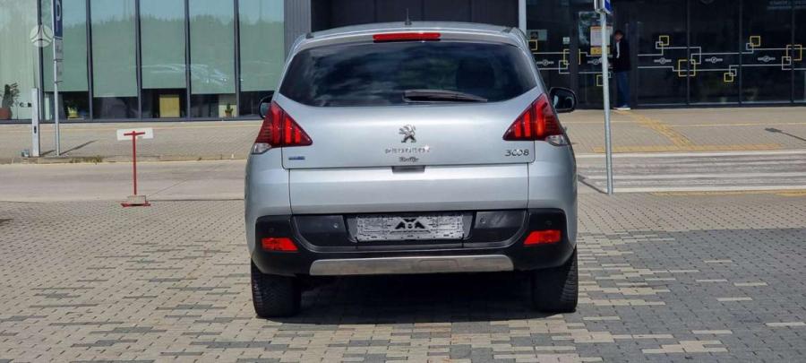 Grey Peugeot 3008 2015 in Siauliai, with an engine capacity of 1.60 L and mileage of 202 thousand km for 5300 €, photo 6 on AUTOMOTO.COM.LV