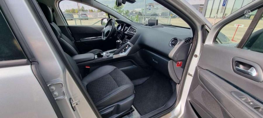 Grey Peugeot 3008 2015 in Siauliai, with an engine capacity of 1.60 L and mileage of 202 thousand km for 5300 €, photo 14 on AUTOMOTO.COM.LV