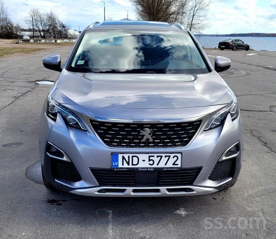 Grey Peugeot 3008 2016 in Riga, with an engine capacity of 1.60 L and mileage of 175 thousand km for 14000 €, photo 1 on AUTOMOTO.COM.LV