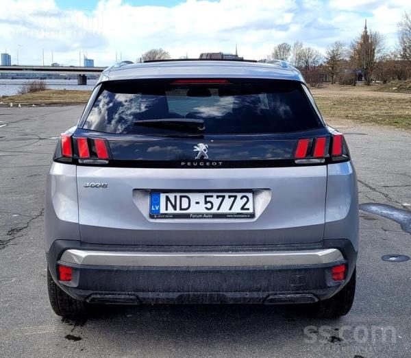 Grey Peugeot 3008 2016 in Riga, with an engine capacity of 1.60 L and mileage of 175 thousand km for 12500 €, photo 3 on AUTOMOTO.COM.LV