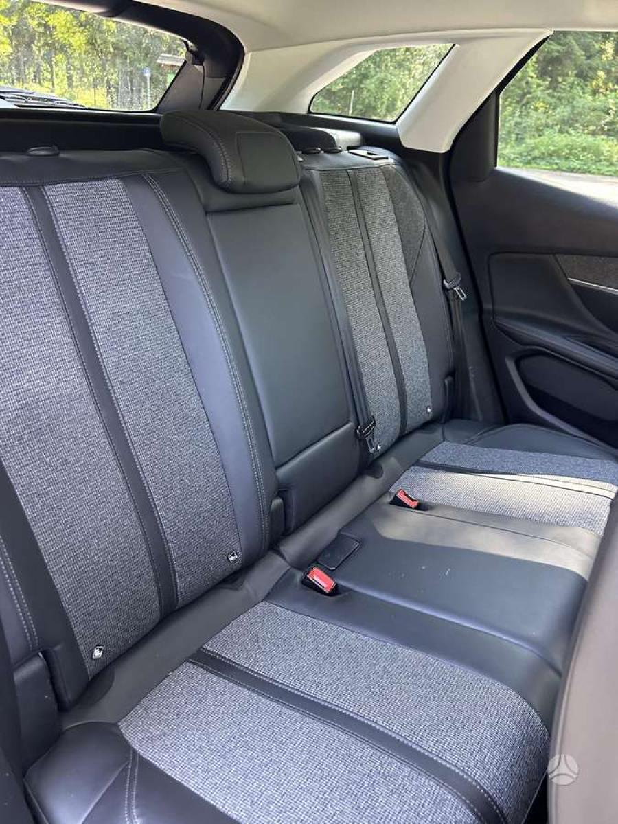 Pelēks Peugeot 3008 2016 Tauragė, ar dzinēja tilpumu 1.56 L un nobraukumu 260 tūkst. km par 9250 €, foto 19 vietnē AUTOMOTO.COM.LV