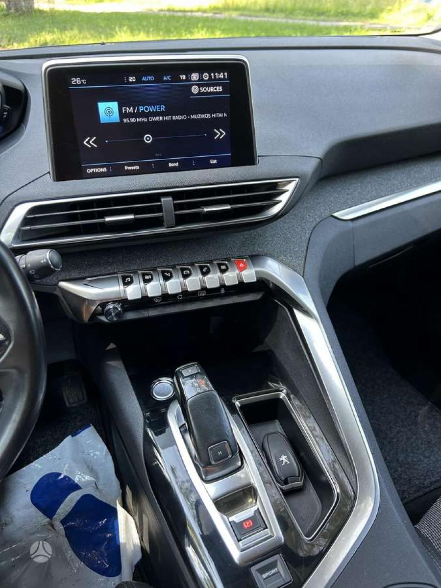 Pelēks Peugeot 3008 2016 Tauragė, ar dzinēja tilpumu 1.56 L un nobraukumu 260 tūkst. km par 9250 €, foto 22 vietnē AUTOMOTO.COM.LV