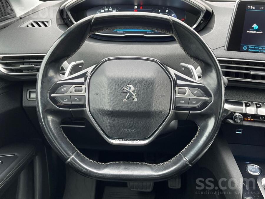Grey Peugeot 3008 2016 in Riga, with an engine capacity of 1.60 L and mileage of 181 thousand km for 12990 €, photo 13 on AUTOMOTO.COM.LV