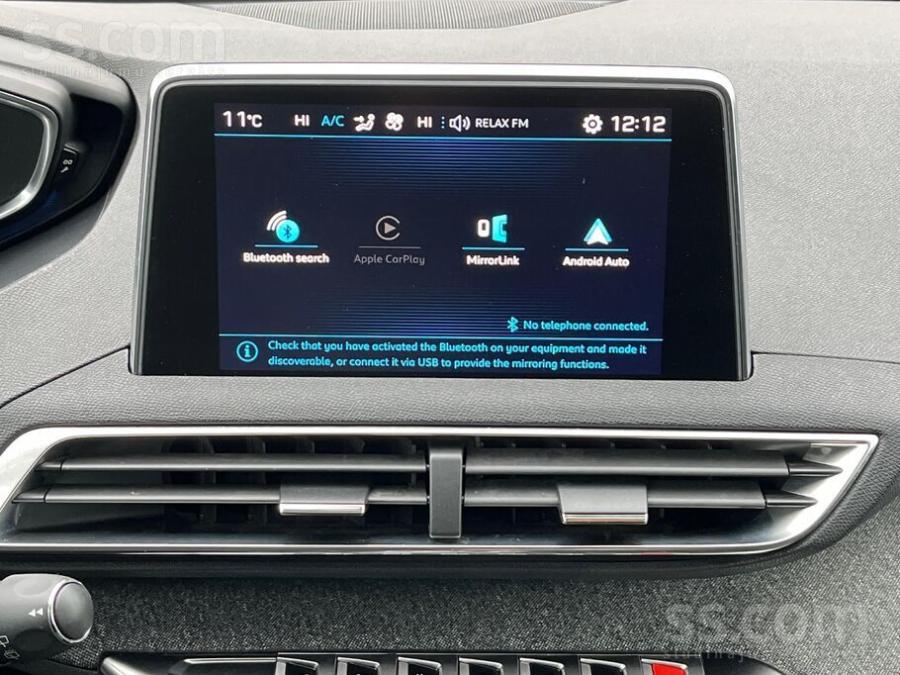 Grey Peugeot 3008 2016 in Riga, with an engine capacity of 1.60 L and mileage of 181 thousand km for 12990 €, photo 15 on AUTOMOTO.COM.LV
