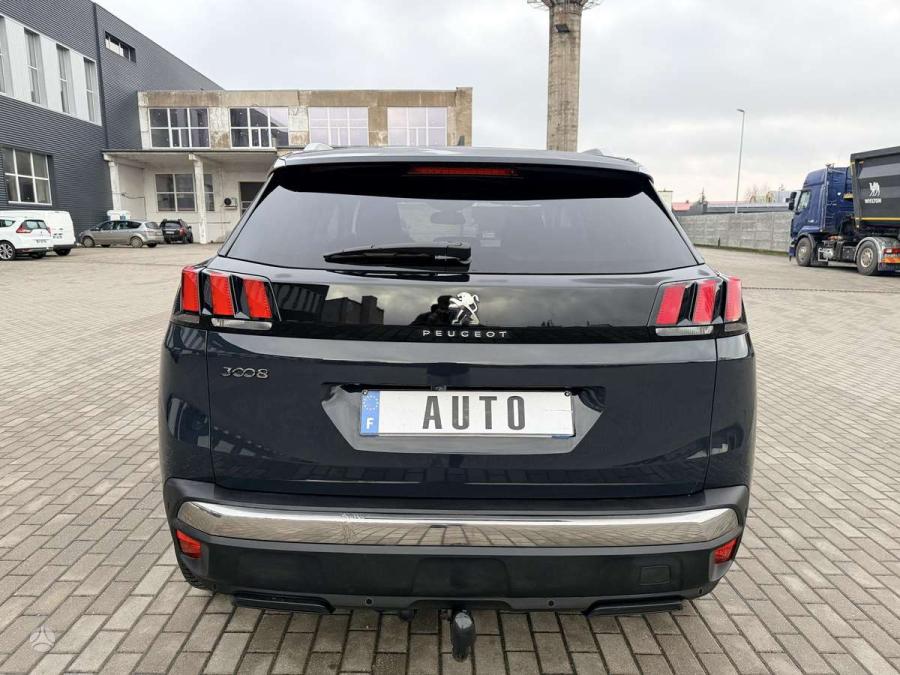 Grey Peugeot 3008 2017 in Taurage, with an engine capacity of 1.56 L and mileage of 210 thousand km for 12499 €, photo 12 on AUTOMOTO.COM.LV