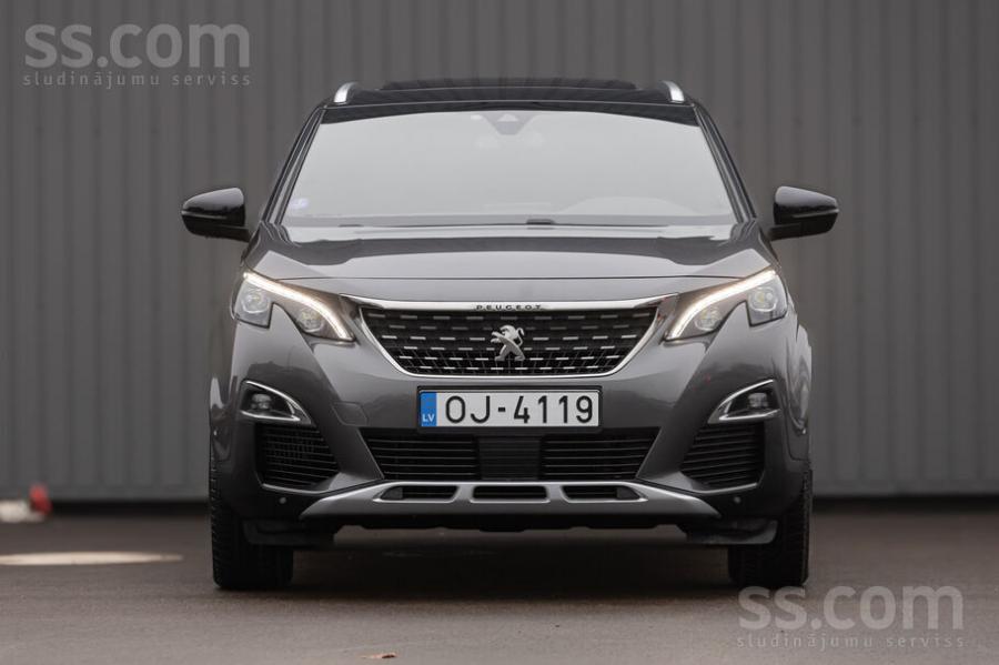 Grey Peugeot 3008 2017 in Jelgava, with an engine capacity of 1.20 L and mileage of 0 thousand km for 12300 €, photo 3 on AUTOMOTO.COM.LV