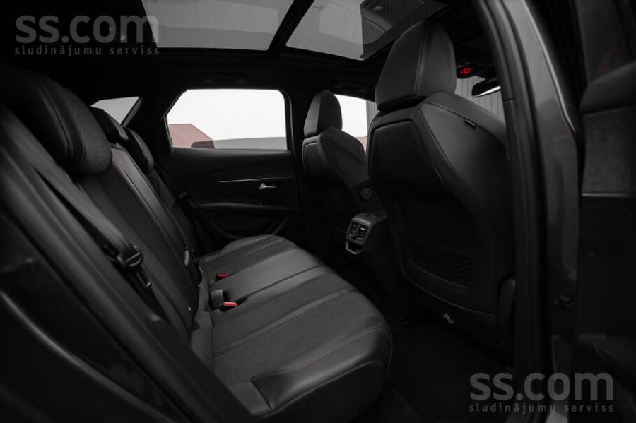 Grey Peugeot 3008 2017 in Jelgava, with an engine capacity of 1.20 L and mileage of 0 thousand km for 11850 €, photo 13 on AUTOMOTO.COM.LV