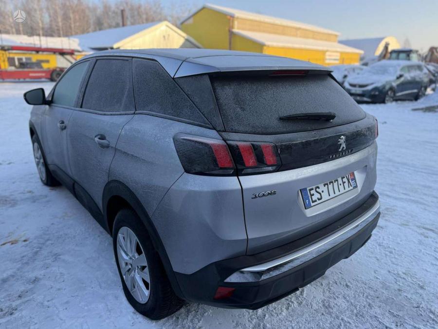 Grey Peugeot 3008 2017 in Kaunas, with an engine capacity of 1.56 L and mileage of 254 thousand km for 9500 €, photo 3 on AUTOMOTO.COM.LV