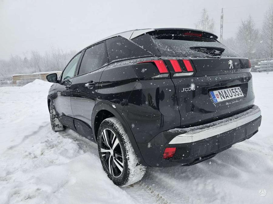 Grey Peugeot 3008 2017 in Kaunas, with an engine capacity of 1.56 L and mileage of 270 thousand km for 10150 €, photo 5 on AUTOMOTO.COM.LV
