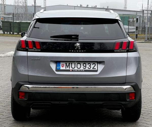 Grey Peugeot 3008 2017 in Siauliai, with an engine capacity of 1.60 L and mileage of 237 thousand km for 10700 €, photo 7 on AUTOMOTO.COM.LV