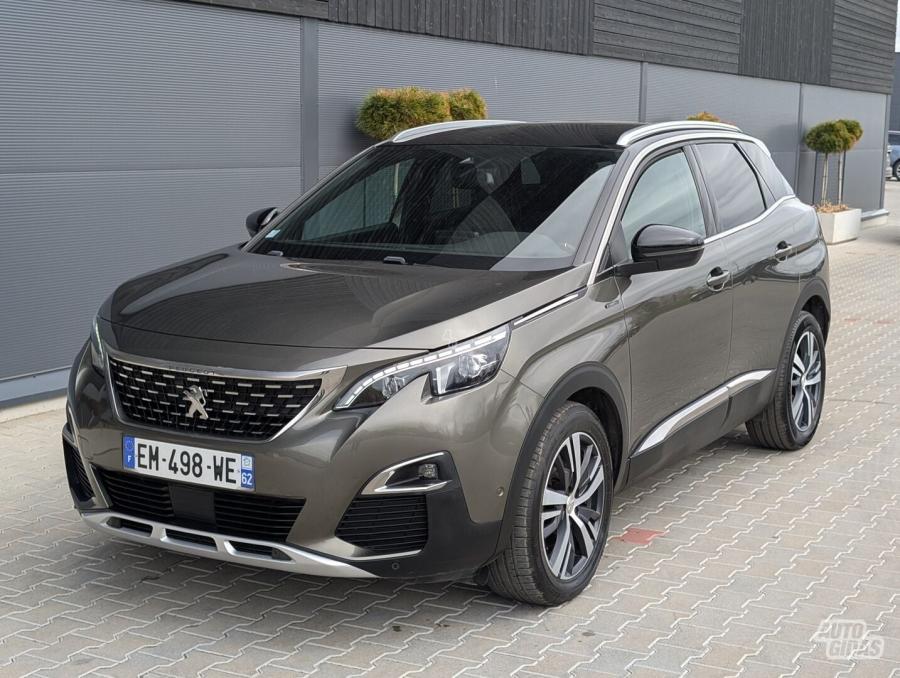 Grey Peugeot 3008 2017 in Siauliai, with an engine capacity of 1.20 L and mileage of 153 thousand km for 12990 €, photo 1 on AUTOMOTO.COM.LV