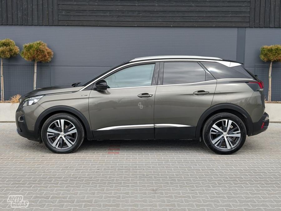 Grey Peugeot 3008 2017 in Siauliai, with an engine capacity of 1.20 L and mileage of 153 thousand km for 12990 €, photo 9 on AUTOMOTO.COM.LV