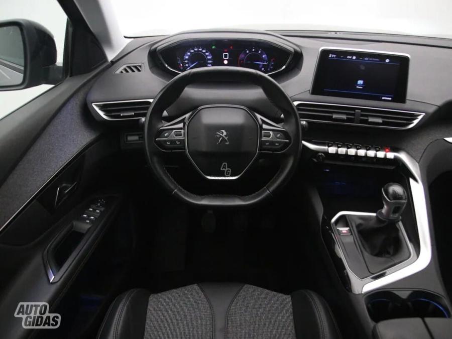 Grey Peugeot 3008 2017 in Vilnius, with an engine capacity of 1.20 L and mileage of 158 thousand km for 11199 €, photo 18 on AUTOMOTO.COM.LV