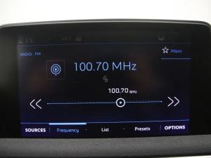 Grey Peugeot 3008 2017 in Vilnius, with an engine capacity of 1.20 L and mileage of 158 thousand km for 11199 €, photo 23 on AUTOMOTO.COM.LV