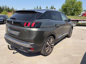 Grey Peugeot 3008 2017 in Alytus, with an engine capacity of 1.20 L and mileage of 201 thousand km for 5999 €, photo 4 on AUTOMOTO.COM.LV