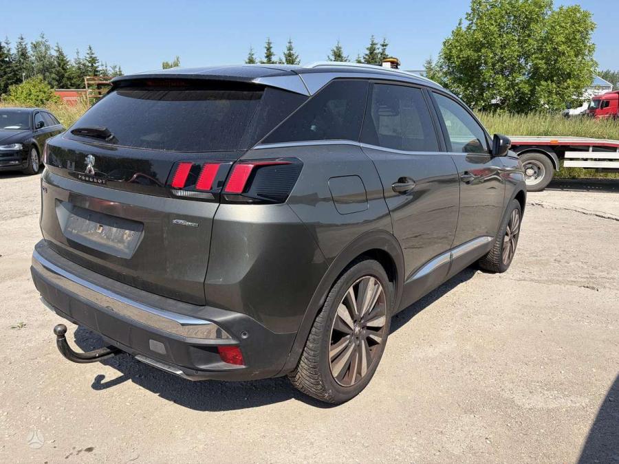 Grey Peugeot 3008 2017 in Alytus, with an engine capacity of 1.20 L and mileage of 201 thousand km for 5999 €, photo 4 on AUTOMOTO.COM.LV